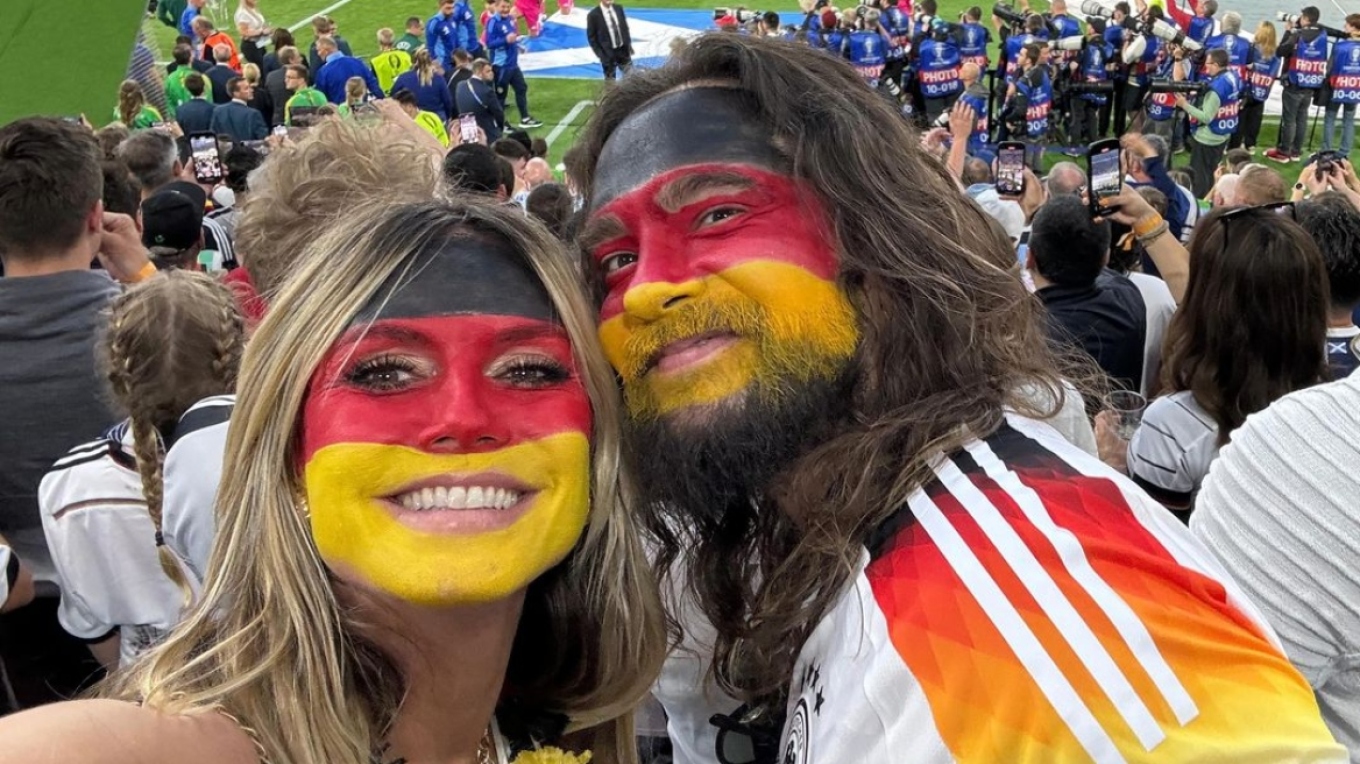 Heidi Klum një selfie me bashkëshortin e saj nga fillimi i Euro 2024 ...